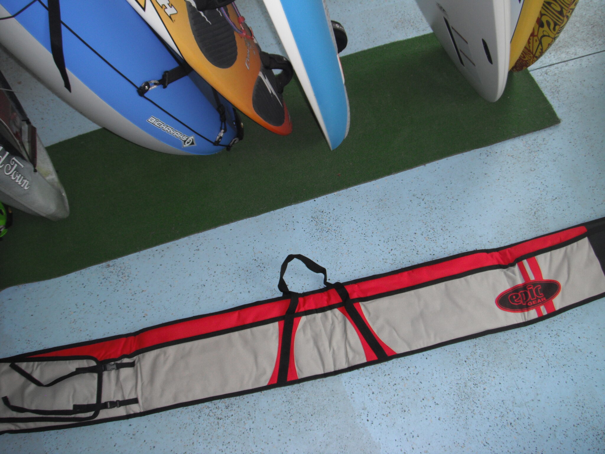 Epic Gear Deluxe Mast Bag 250 - Wind Power Watersports